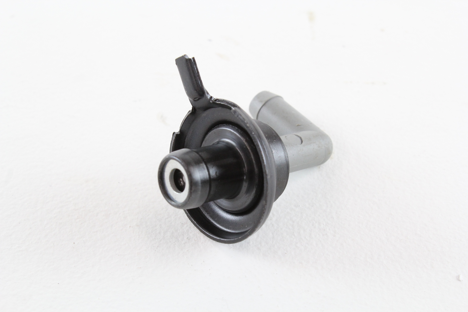 Fuelmiser PCV-129 PCV Valve for Toyota Camry SXV20 2.2L & Spacia SR40 2.0L